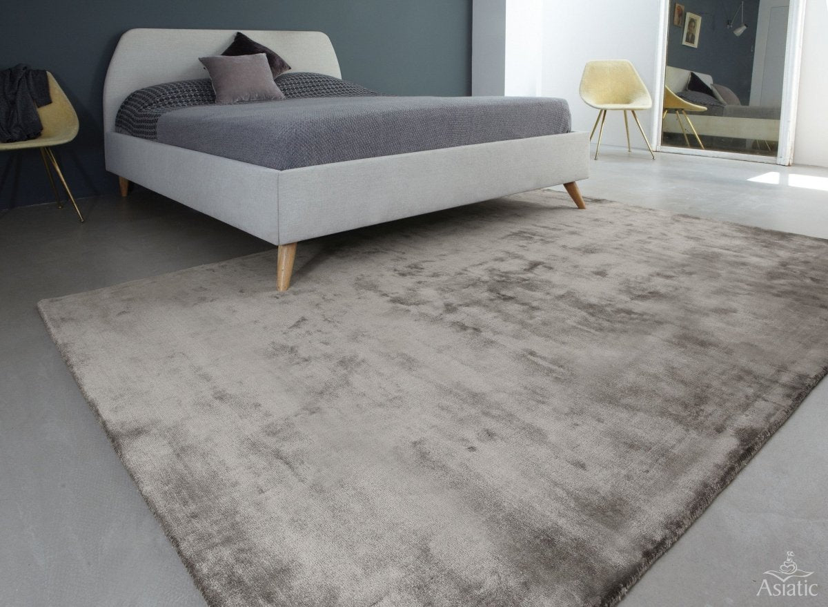 Katherine Carnaby Chrome Smoke Rug – Love-Rugs